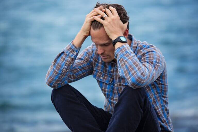 How to Help Someone Who’s Crying - Think Blue Tree